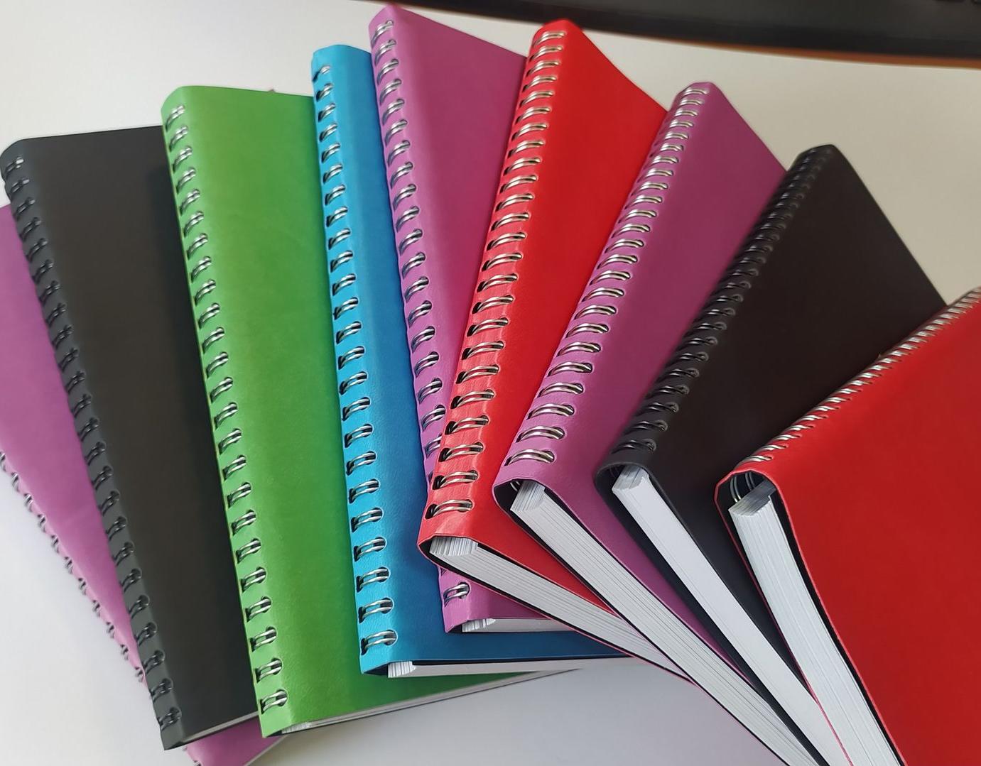 Notes sa skrivenom spiralom | Og-grafika